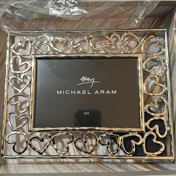 Michael Aram | Other | Brand New Michael Aram Heart Picture Frame In ...